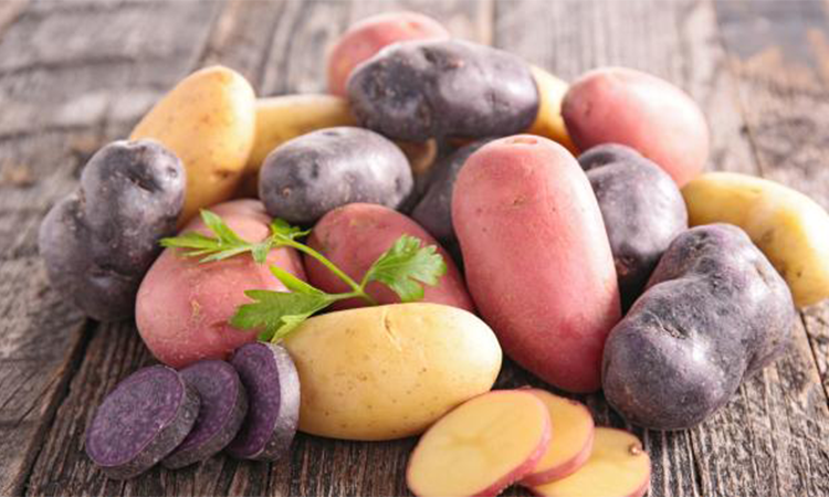 Cartoful normal sau cartoful dulce – care este mai sanatos – Fabricat ...